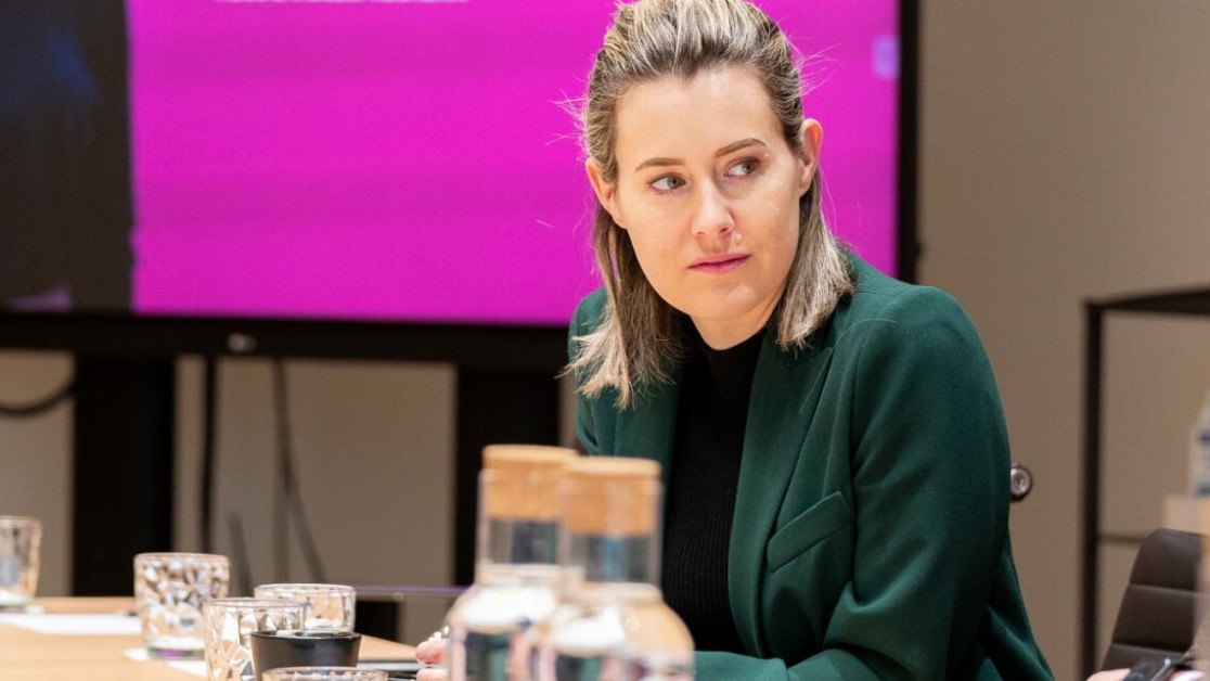 NEOS Gamon über Wirtschaftsprognose: | 10 | 2024 | Aktuelles | Themen ...