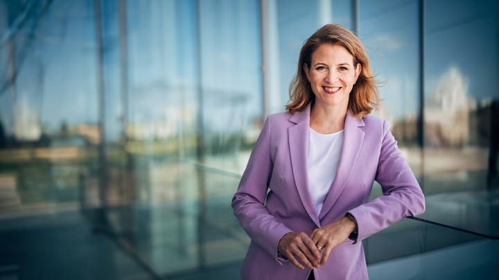 Alle Informationen zur politischen Partei NEOS