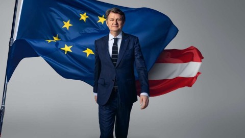 Helmut Brandstätter | EU-Parlament | NEOS Parlamentsklub