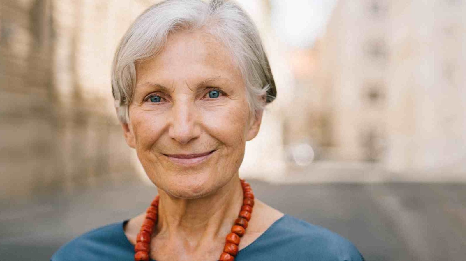 Irmgard Griss: Warum es NEOS mehr denn je braucht | 3 | 2022 | 10 Jahre ...