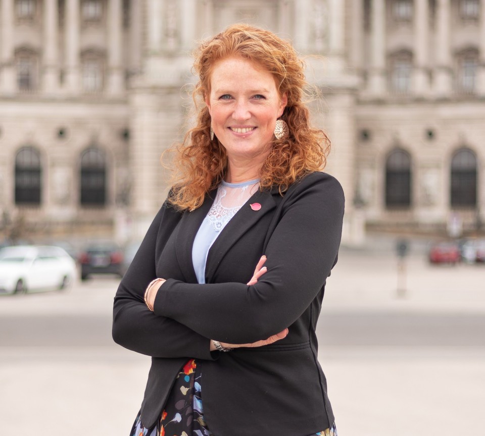 NEOS-Programm für Inklusion von Menschen mit Behinderungen