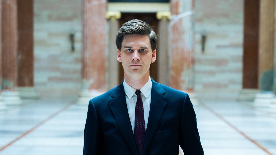 Mit Kriegsverbrechern verhandelt man nicht | NEOS zu Nehammer | 2 ...