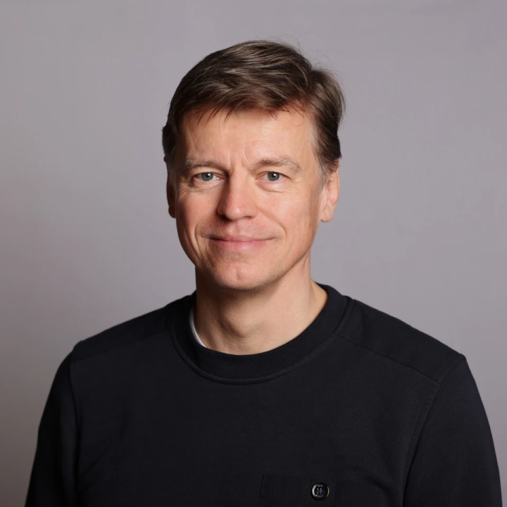 Veit Dengler | Nationalrat | NEOS Parlamentsklub